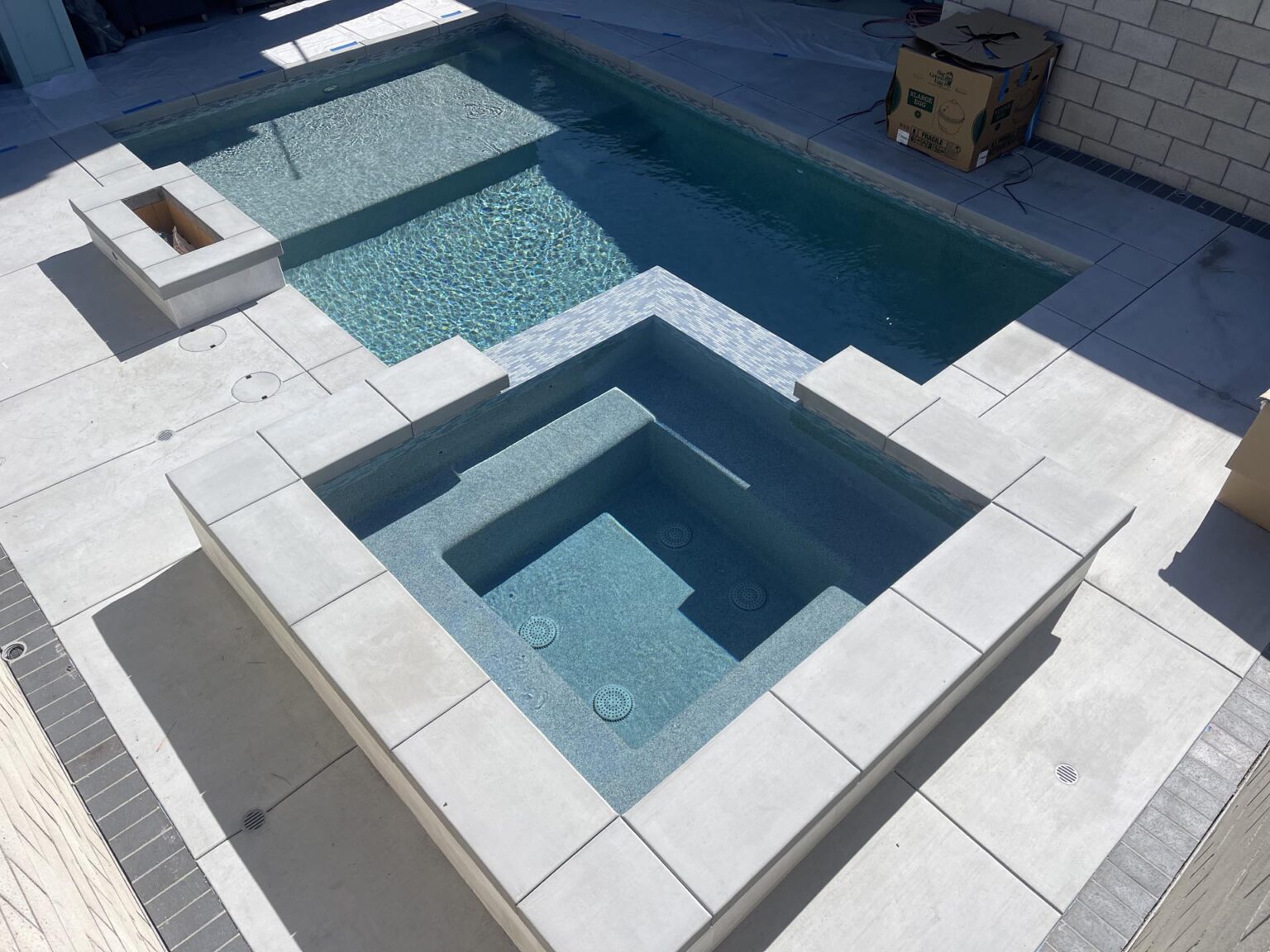 Big Rock Pools & Spas
